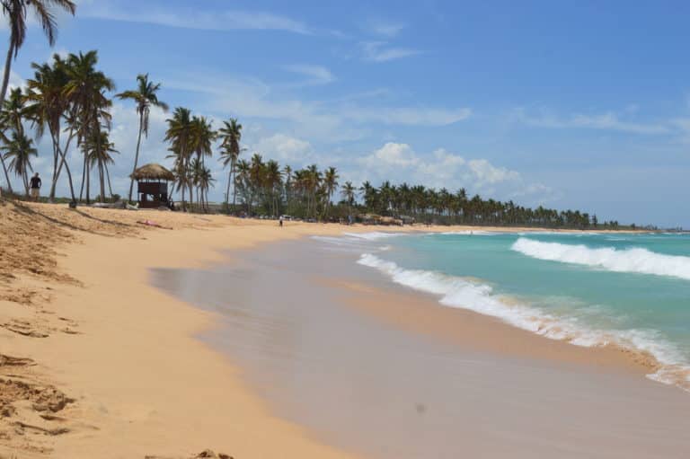 Qué hacer y ver en Macao Beach? - Excursiones Punta Cana